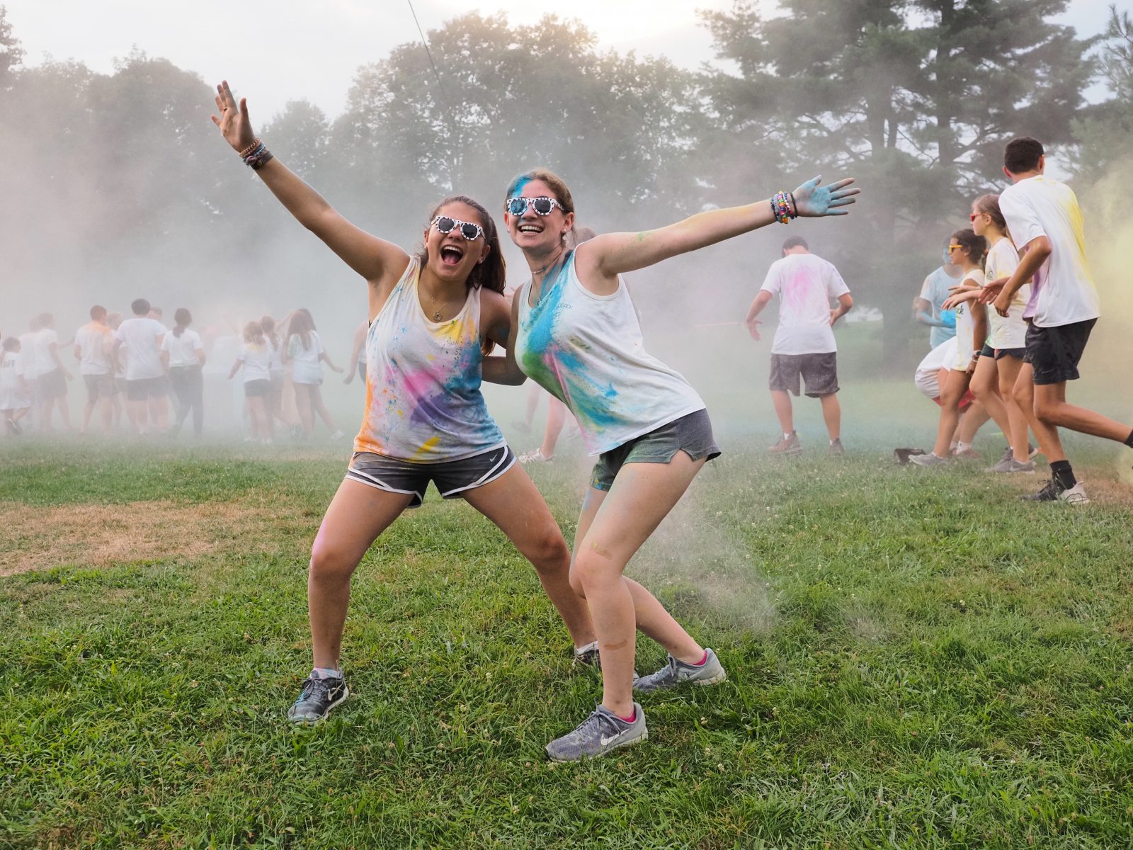 5 Reasons To Work At Summer Camp - Camp Schodack
